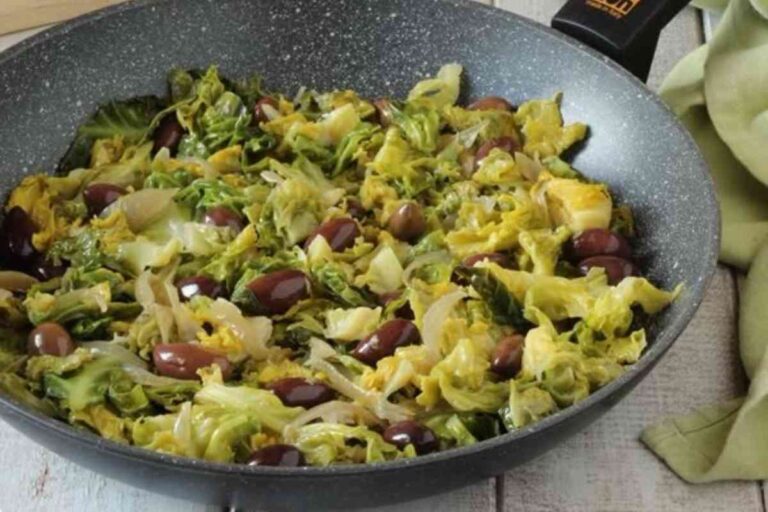 Verza in padella, che super ricetta veloce e saporita